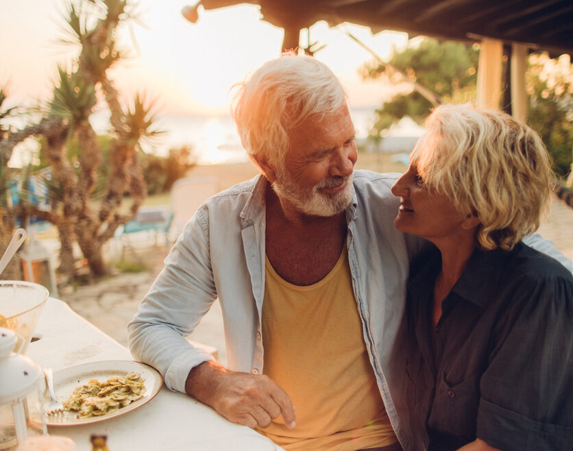 Why Are On-Again–Off-Again Relationships So Common? | Maclynn UK